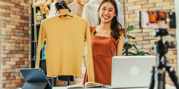 Unleash Your Fashion Success with an Expert in Fashion Marketing, Brand ...